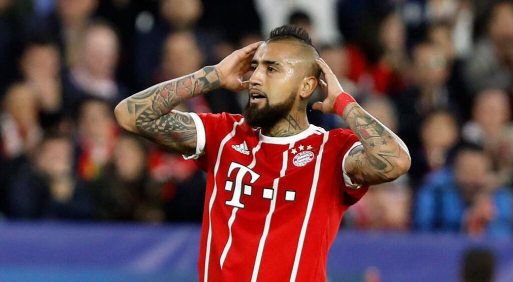 Arturo Vidal là ai? Giải đáp số áo của Vidal có gì đặc biệt?